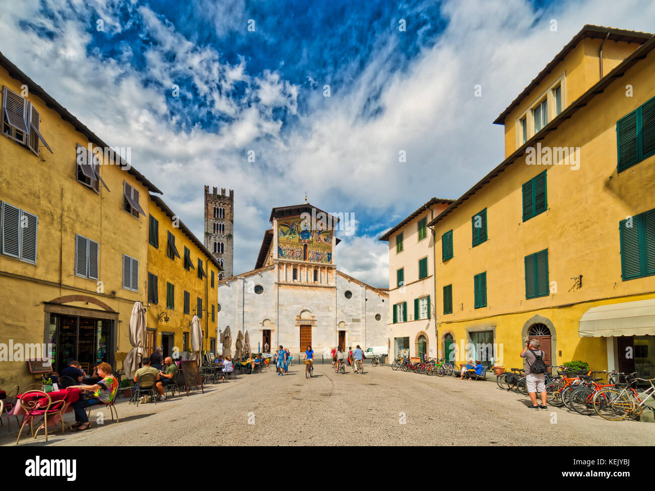 Catholic Church in Lucca, Italy Stock Photo - Alamy