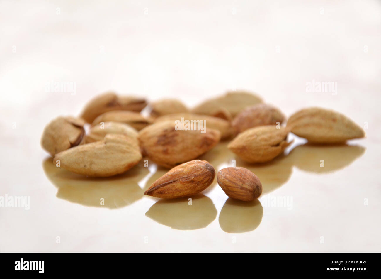 Almond yield hi-res stock photography and images - Alamy