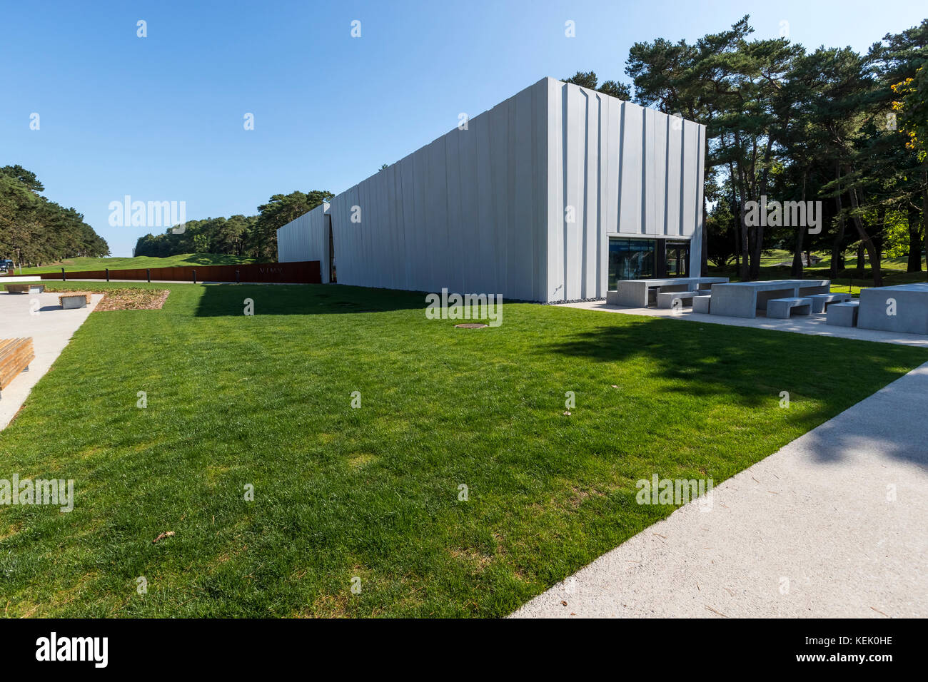 Vimy Ridge Visitor Education Centre, memorial and museum, Route des ...