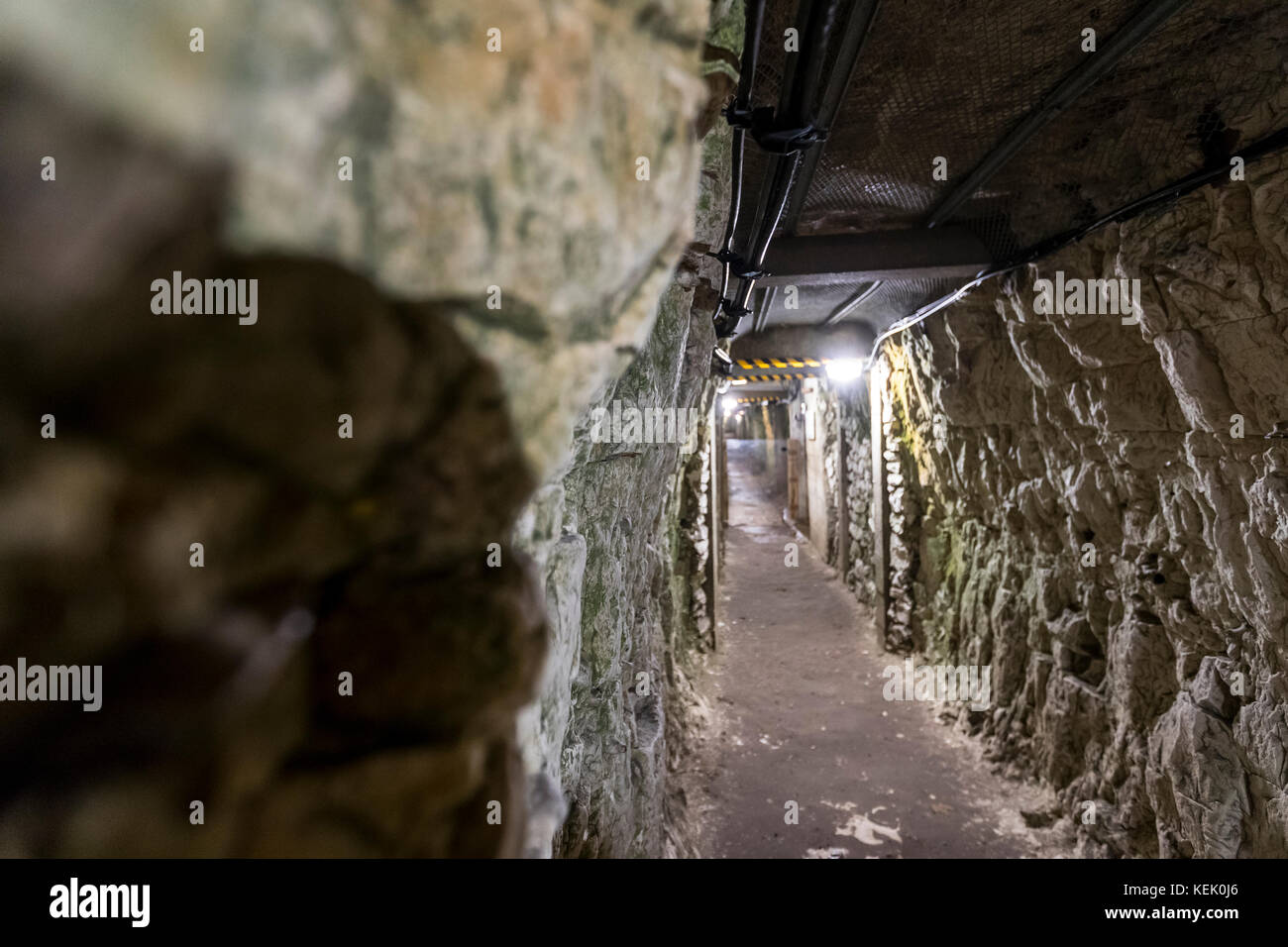 Preserved trenches, tunnels and battlefields of World War one at Vimy ...