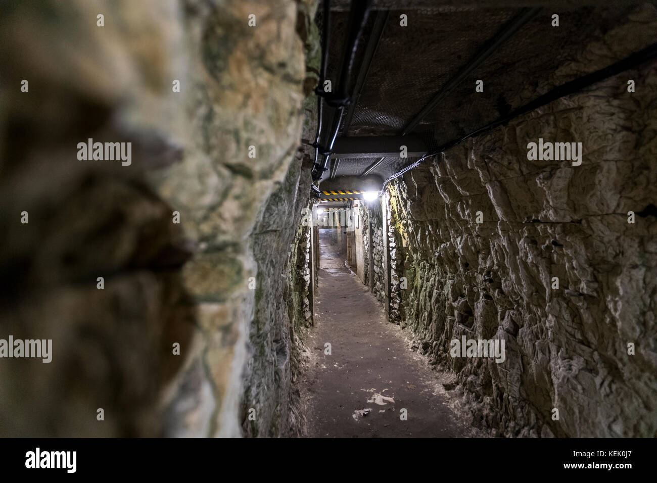 Preserved trenches, tunnels and battlefields of World War one at Vimy ...