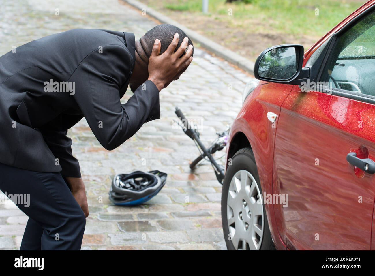 Car crash driver shocked hi-res stock photography and images - Alamy