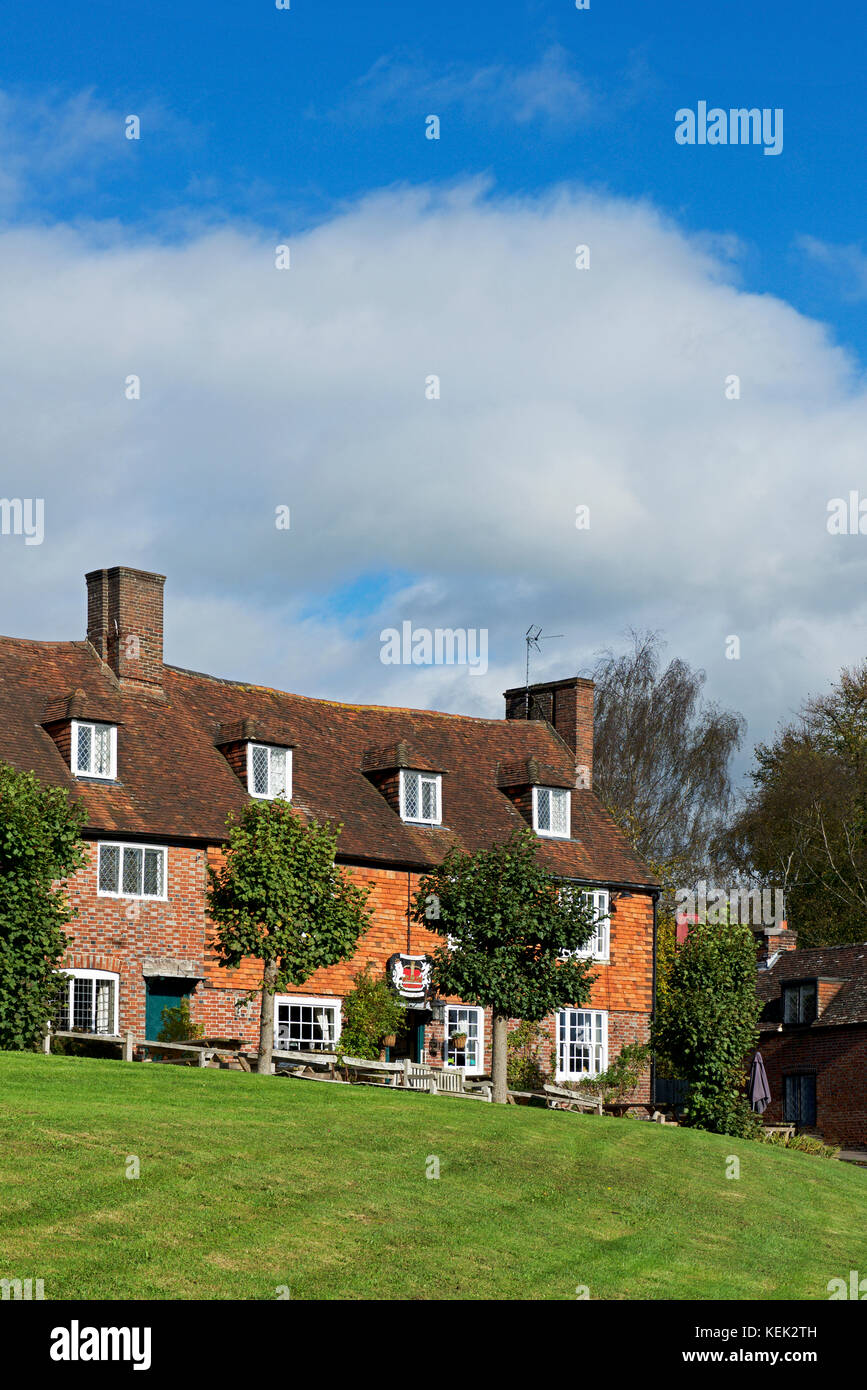 Cottages on the village green, Groombridge, Kent, England UK Stock ...