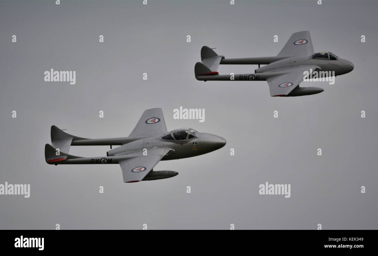 Pair of Vampire historic jet fighters in formation Stock Photo - Alamy
