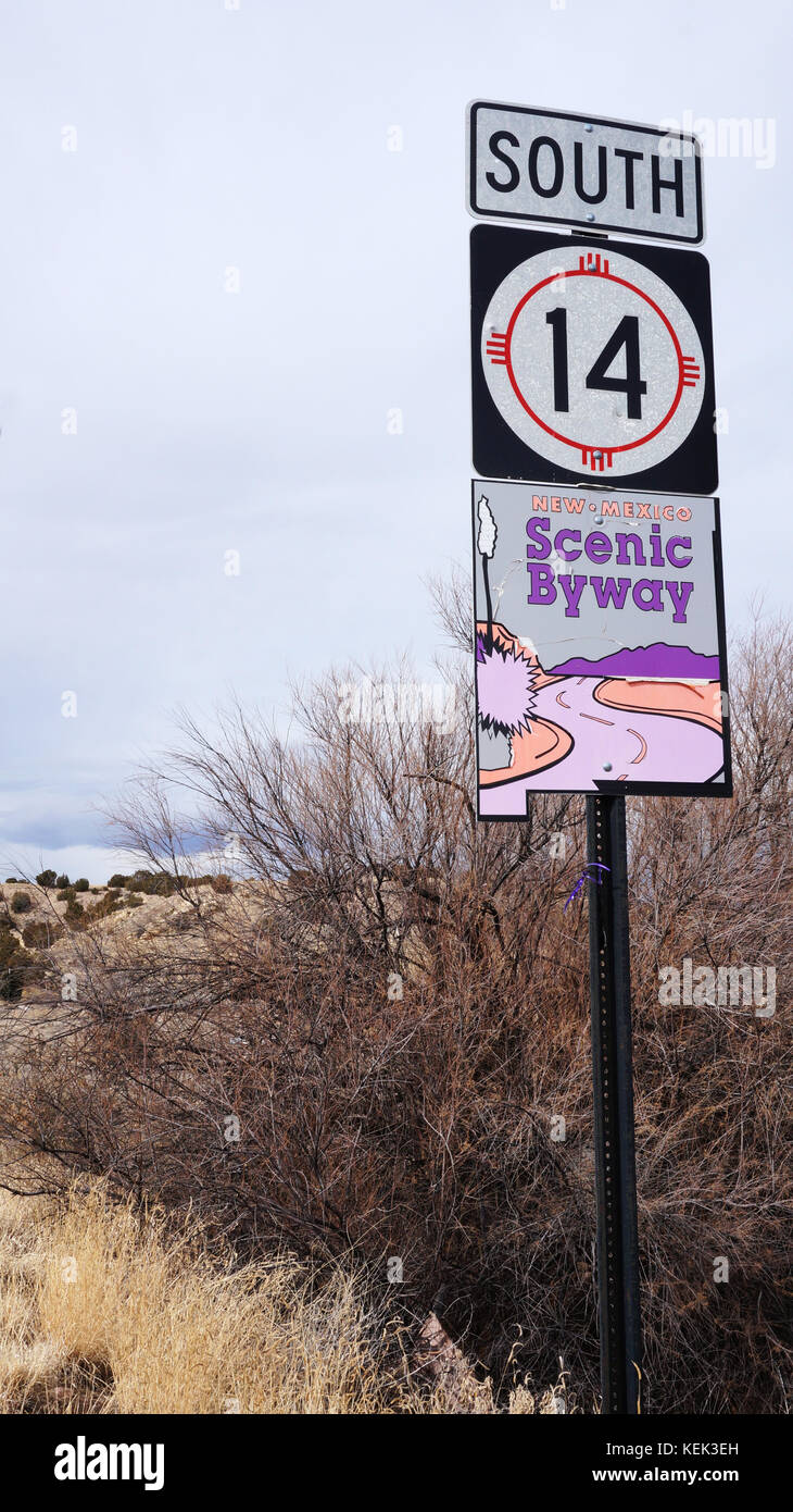 New byway sign hi-res stock photography and images - Alamy