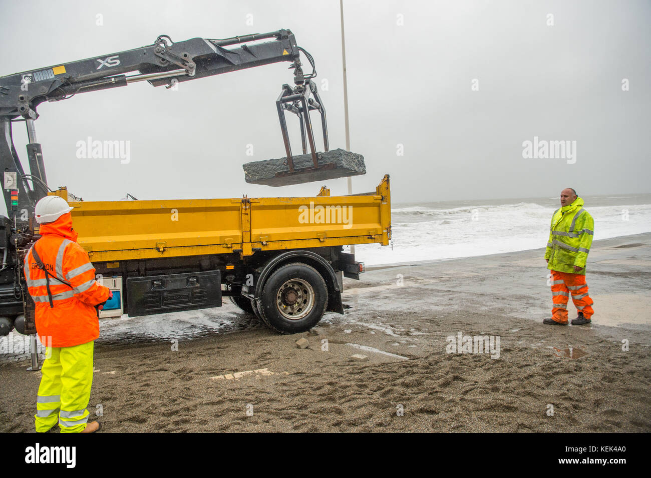 Lifting heavy broken stone slab hi-res stock photography and images - Alamy