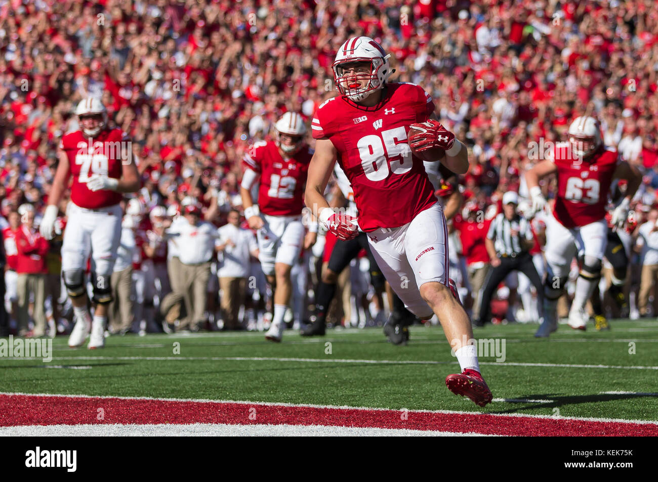 John zander hi-res stock photography and images - Alamy