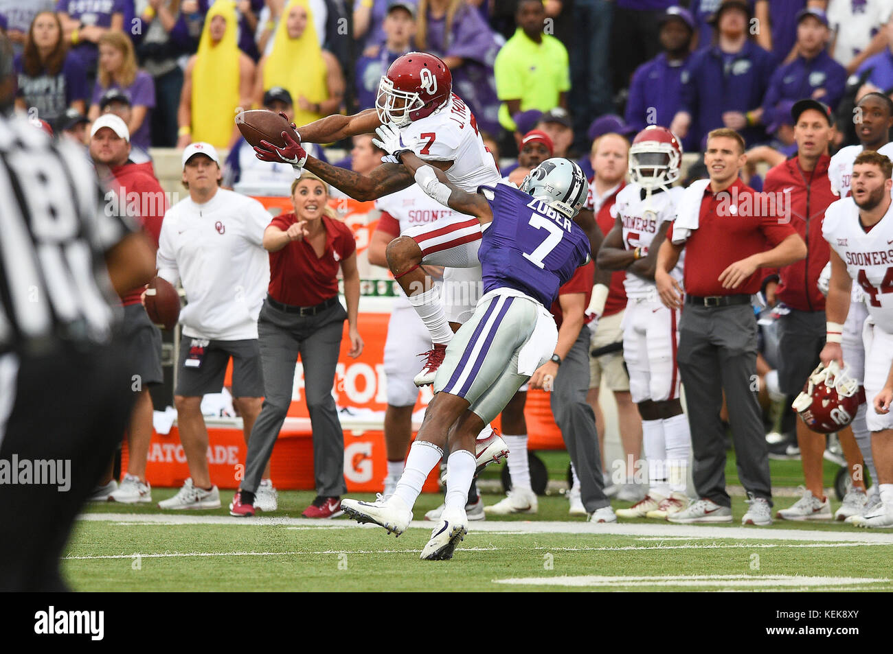 Isaiah thomas jordan hi-res stock photography and images - Alamy