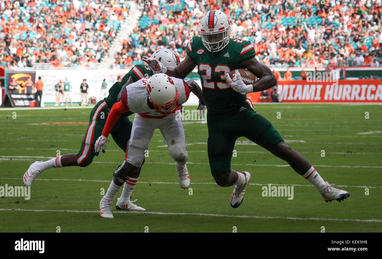 Miami Gardens, Florida, USA. 21st Oct, 2017. Miami Hurricanes tight end ...