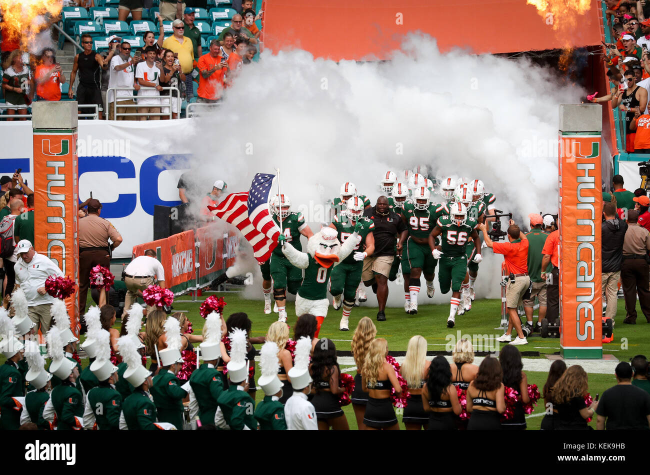 Miami Gardens, Florida, USA. 21st Oct, 2017. The Miami Hurricanes storm ...