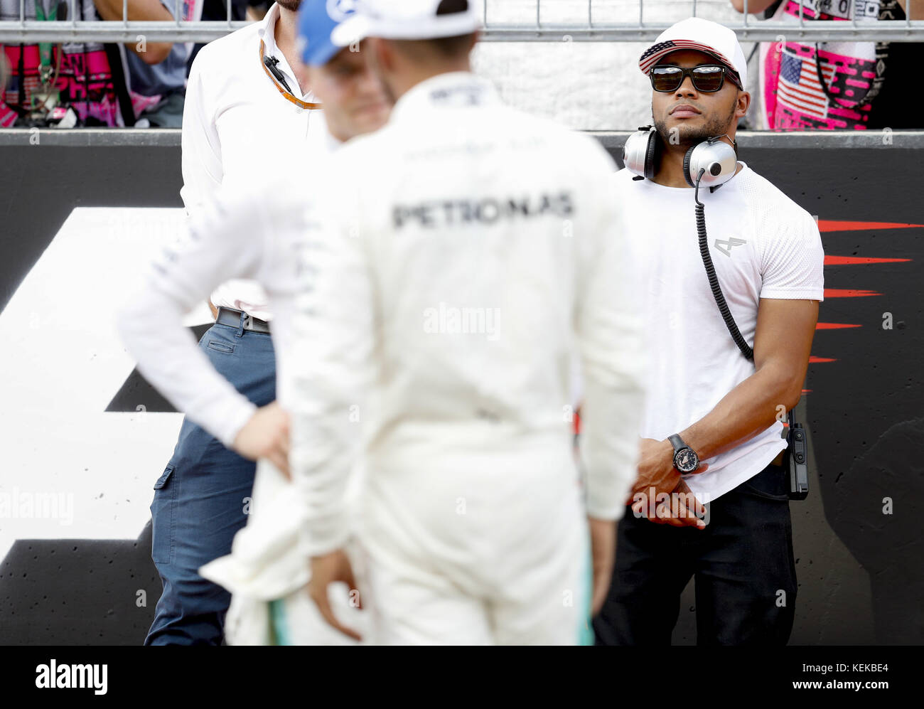 Mercedes amg f1 brother nicolas hamilton hi-res stock photography and ...