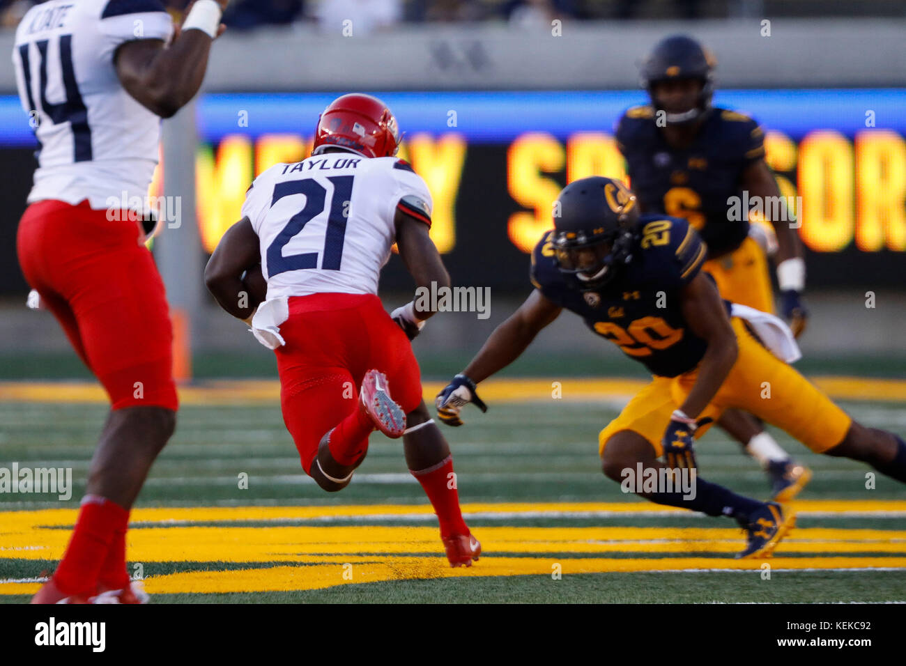 October 21, 2017 - Berkeley, California, U.S - Arizona RB J.J. Taylor ...