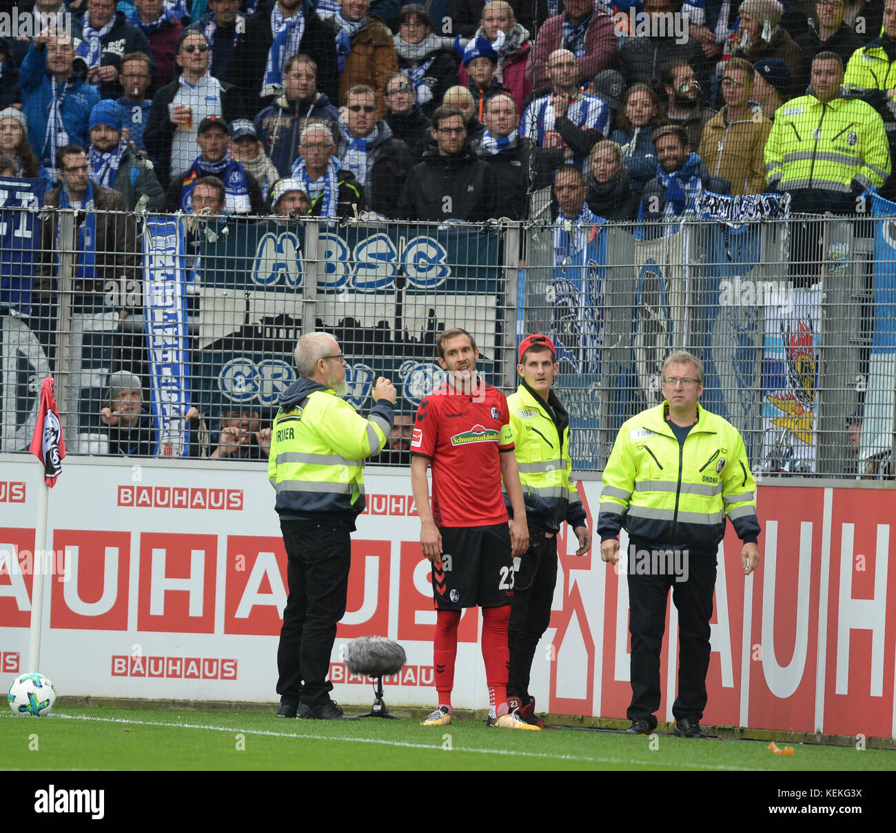 Freiburg, Germany. 22nd Oct, 2017. Freiburg's Julian Schuster is ...