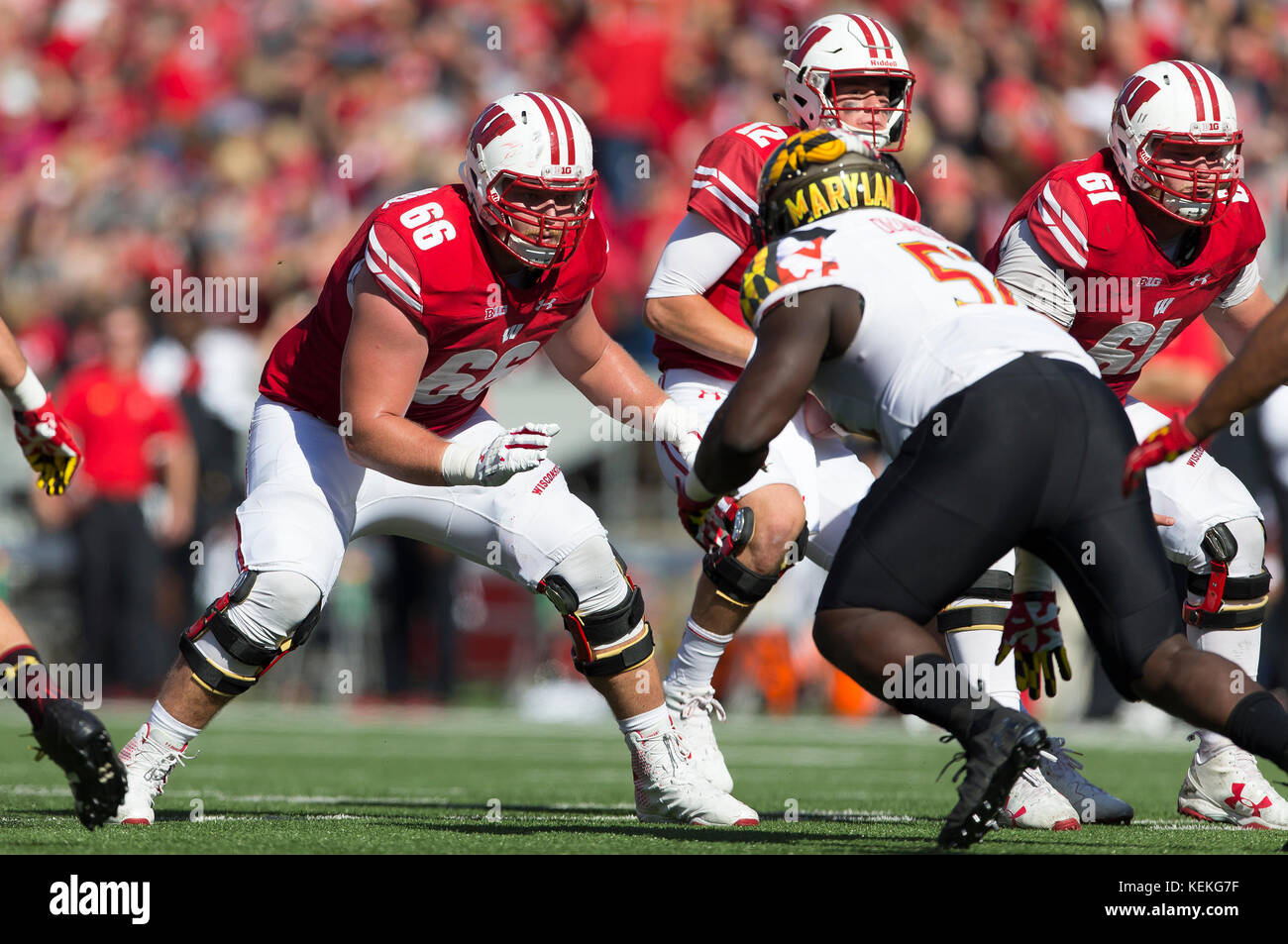 Offensive lineman john hi-res stock photography and images - Alamy