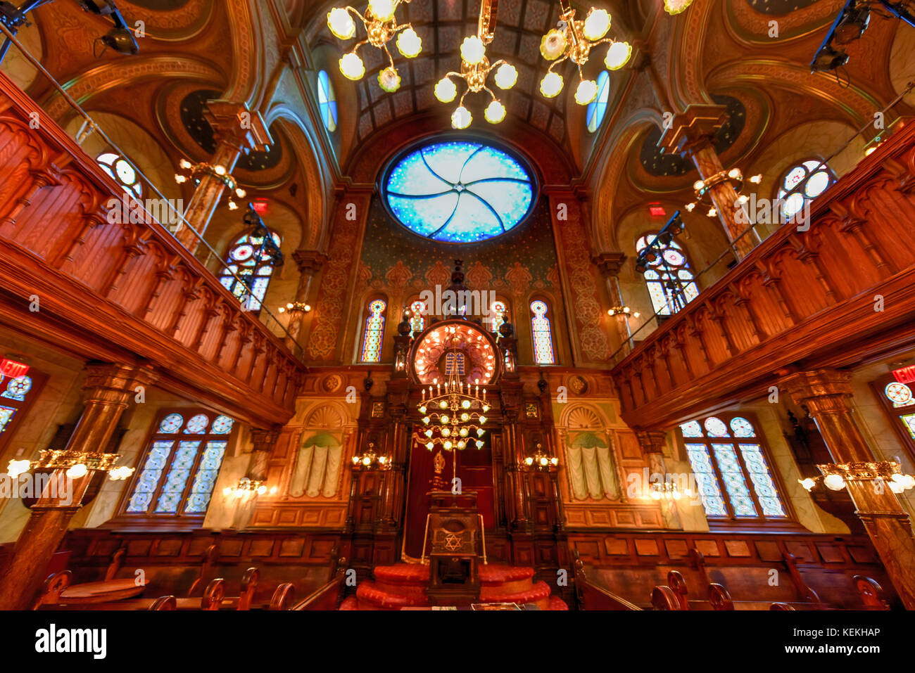 New York City - Oct 11, 2017: The Eldridge Street Synagogue, built in ...