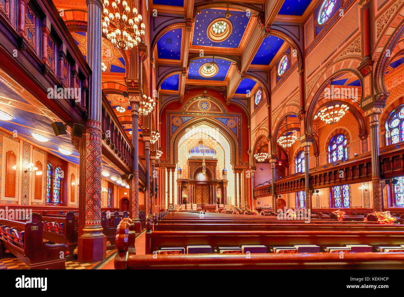 New York City - Oct 11, 2017: Central Synagogue in Midtown Manhattan ...