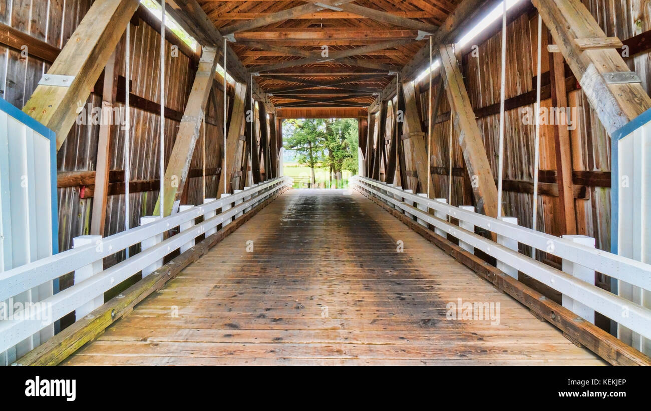 Abiqua Creek (Gallon House) Covered Bridge, near Silverton, Oregon, the ...