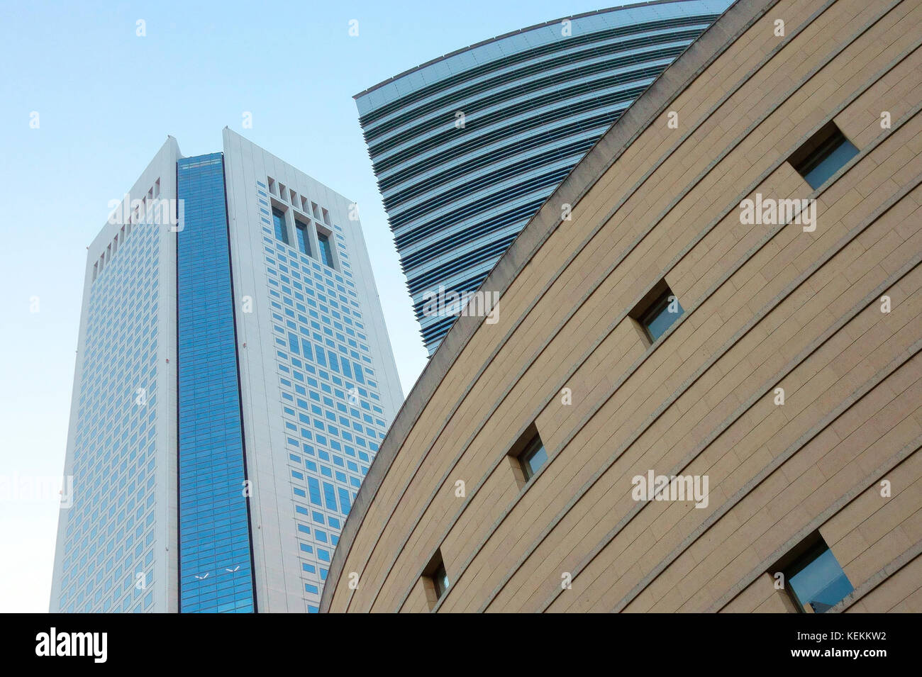 Modern contemporary modern architecture in Tokyo Shinjuku Stock Photo ...