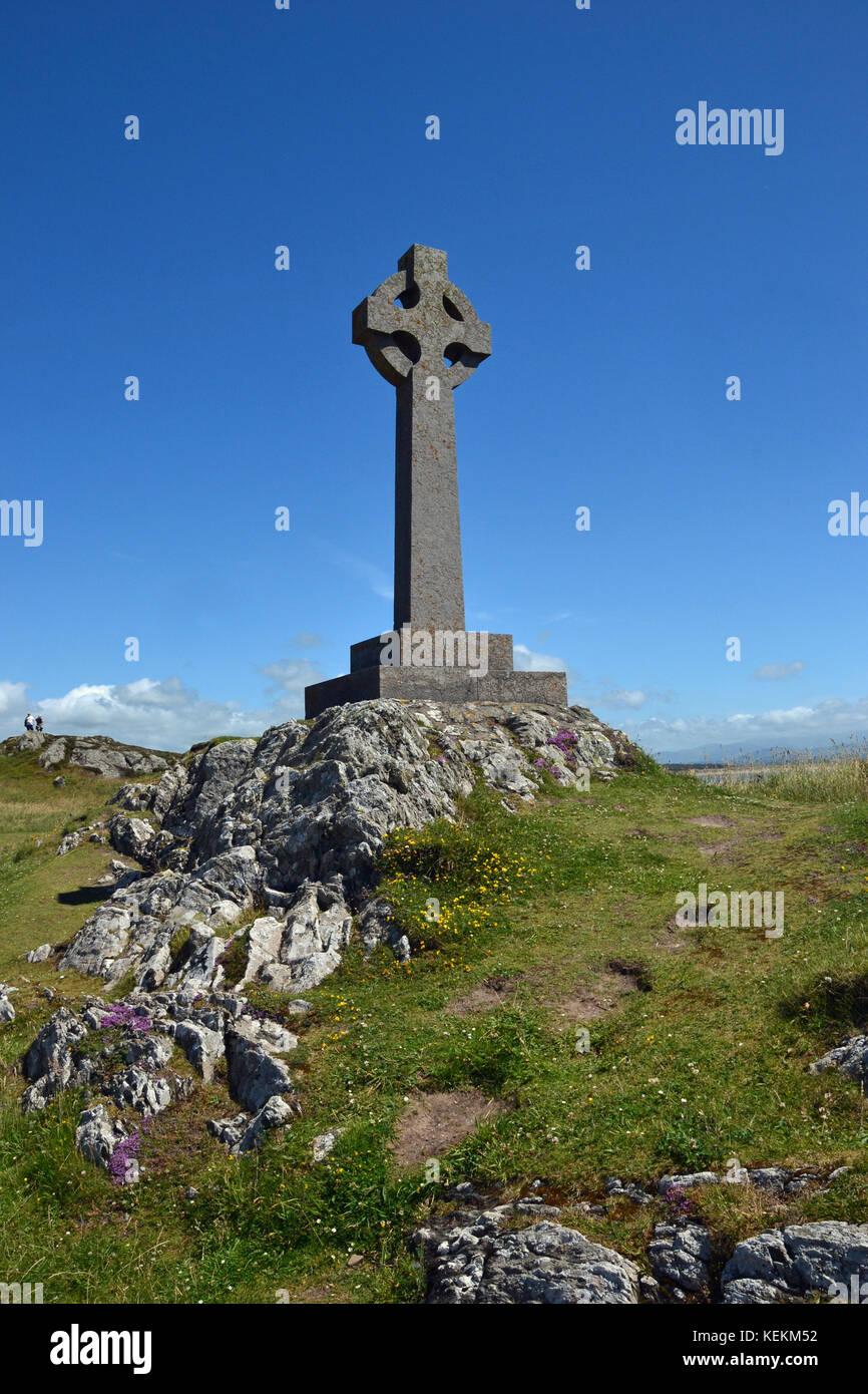 Welsh celtic cross hi-res stock photography and images - Alamy