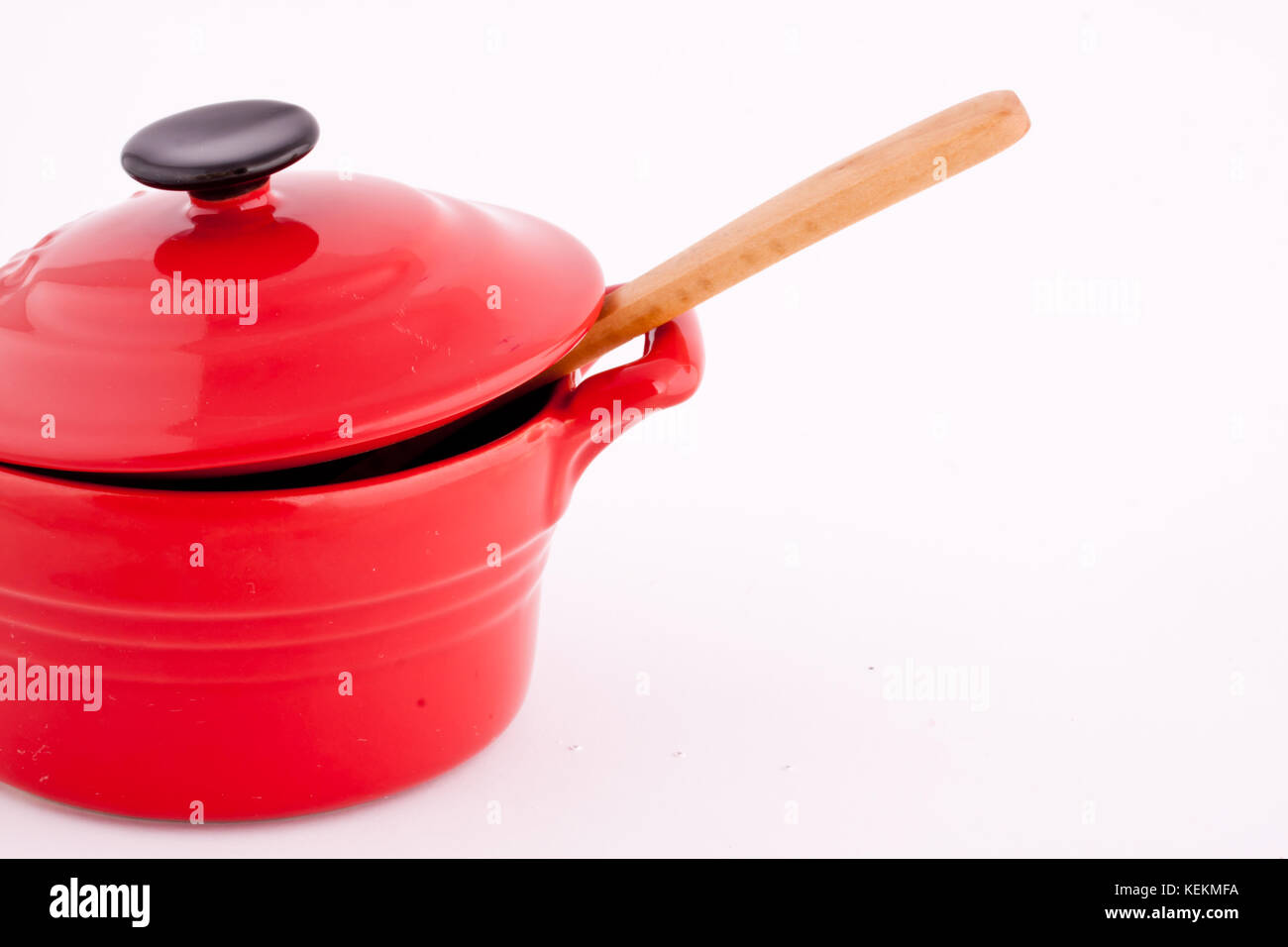 Cook saucepan hi-res stock photography and images - Alamy