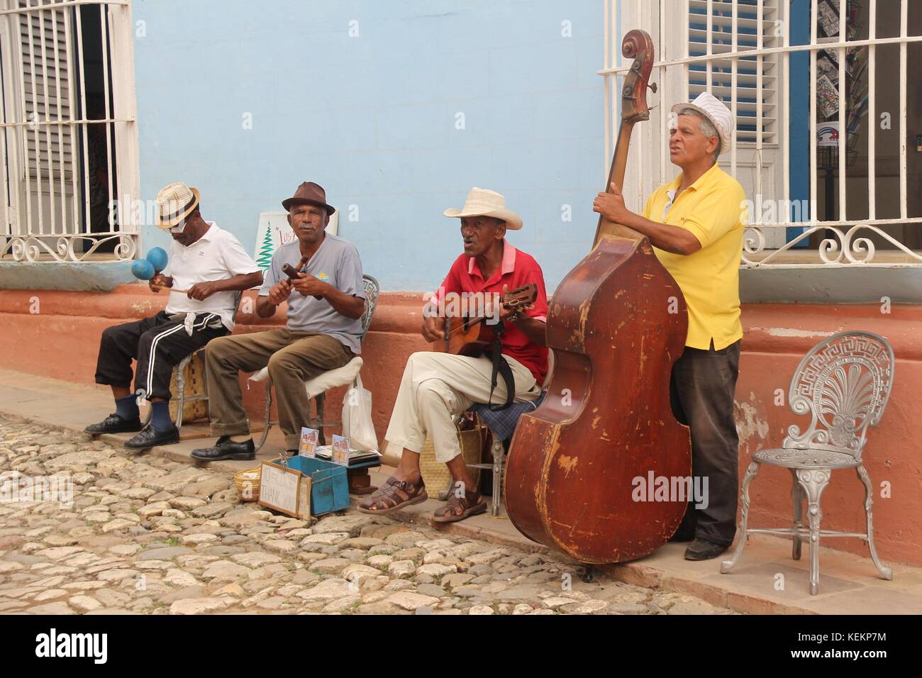 Salsa band instruments hi-res stock photography and images - Alamy