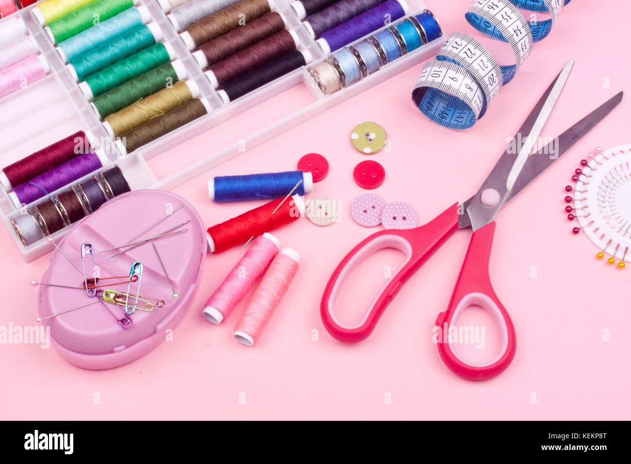 Sewing object hi-res stock photography and images - Alamy