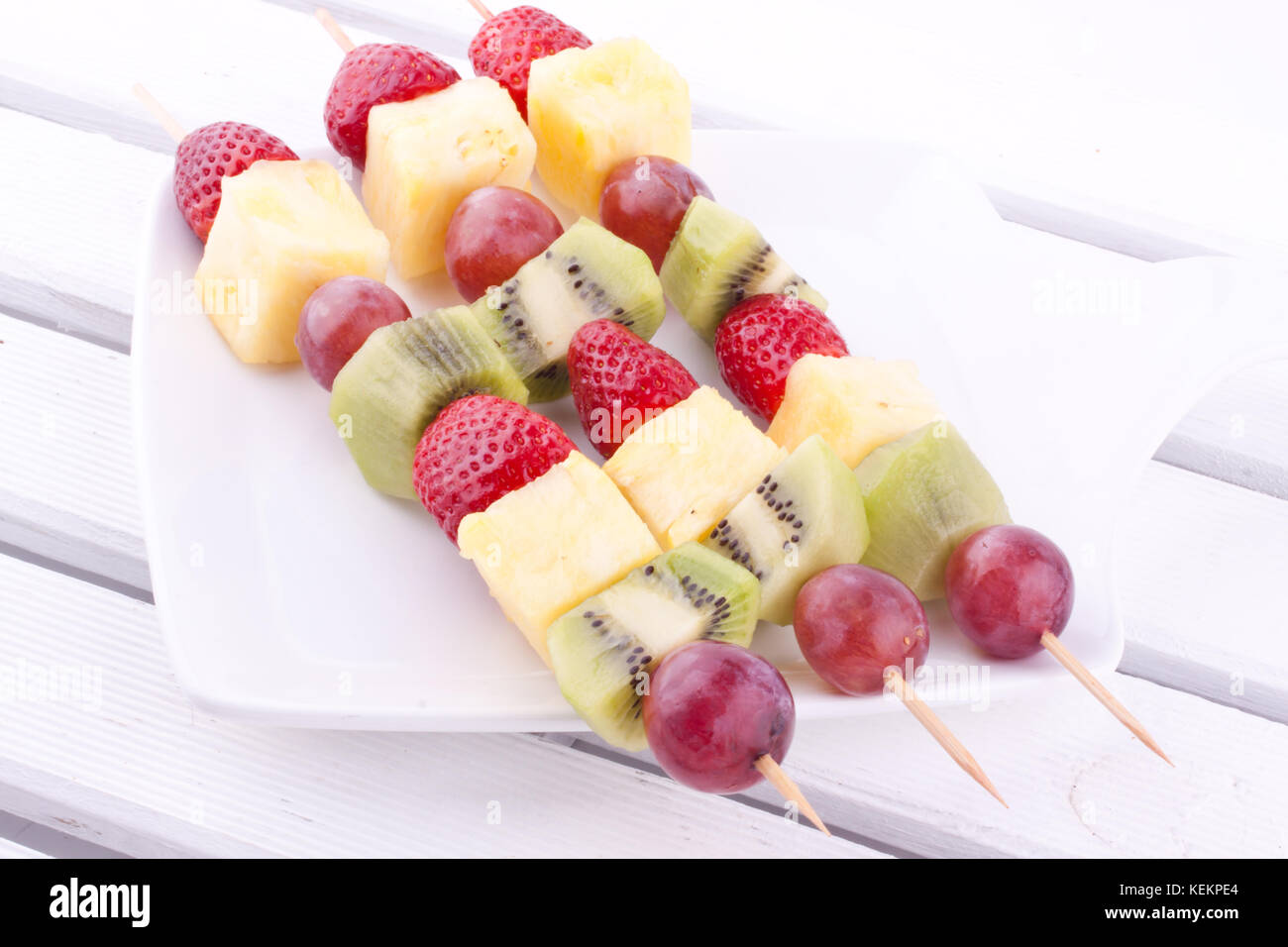 Green fruit skewer hi-res stock photography and images - Alamy