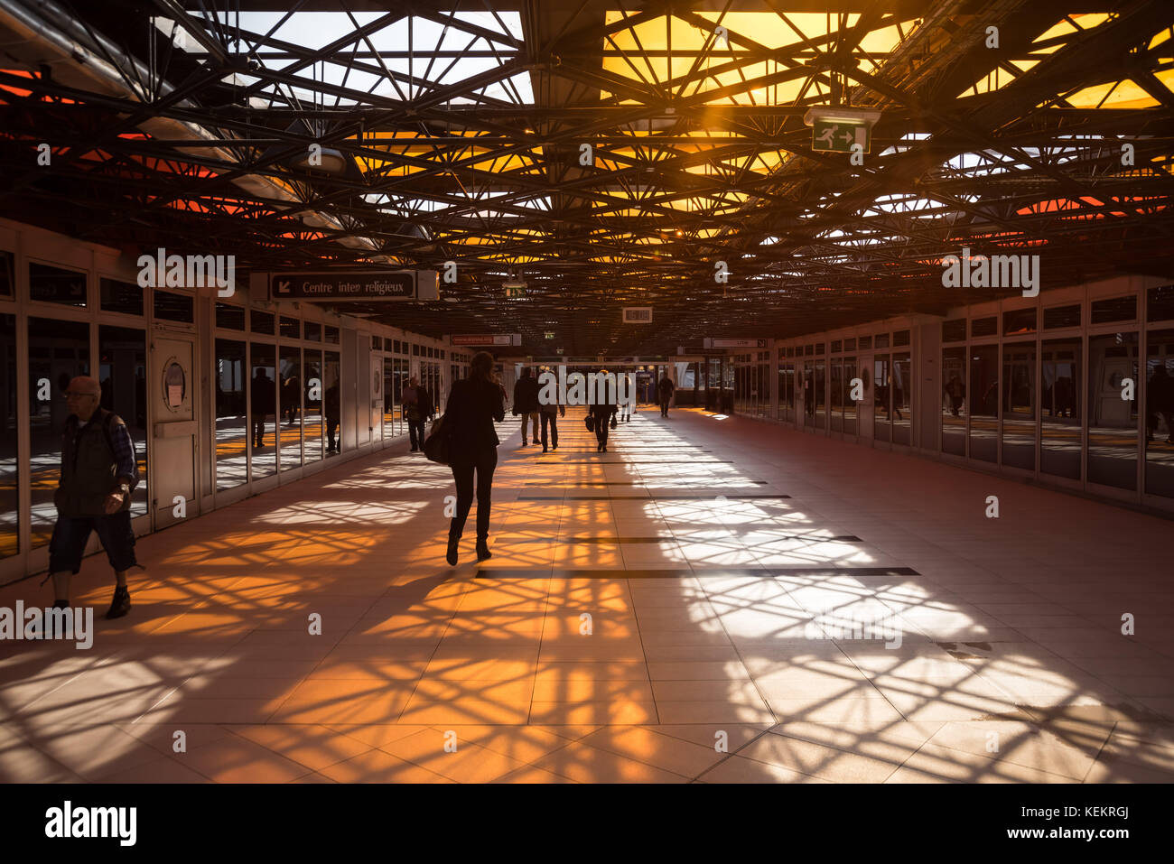 Lyon, Bahnhof Perrache - Lyon, Perrache Station Stock Photo - Alamy
