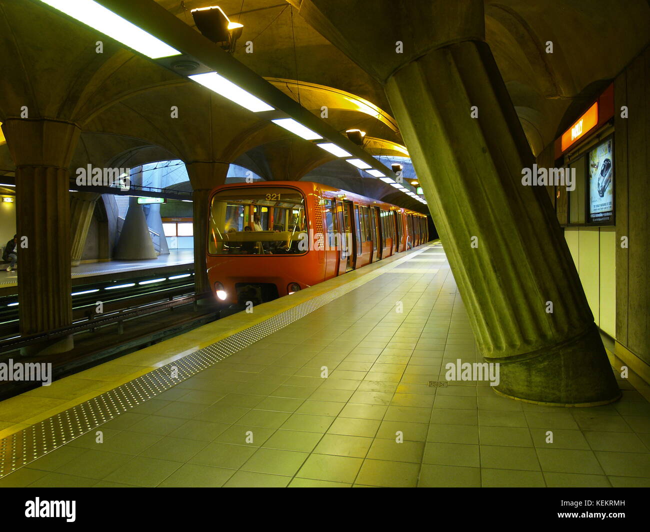 Metrolinie High Resolution Stock Photography and Images - Alamy