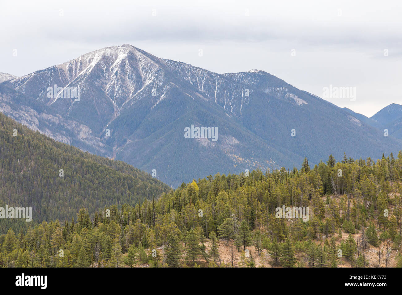 Invermere hi-res stock photography and images - Alamy
