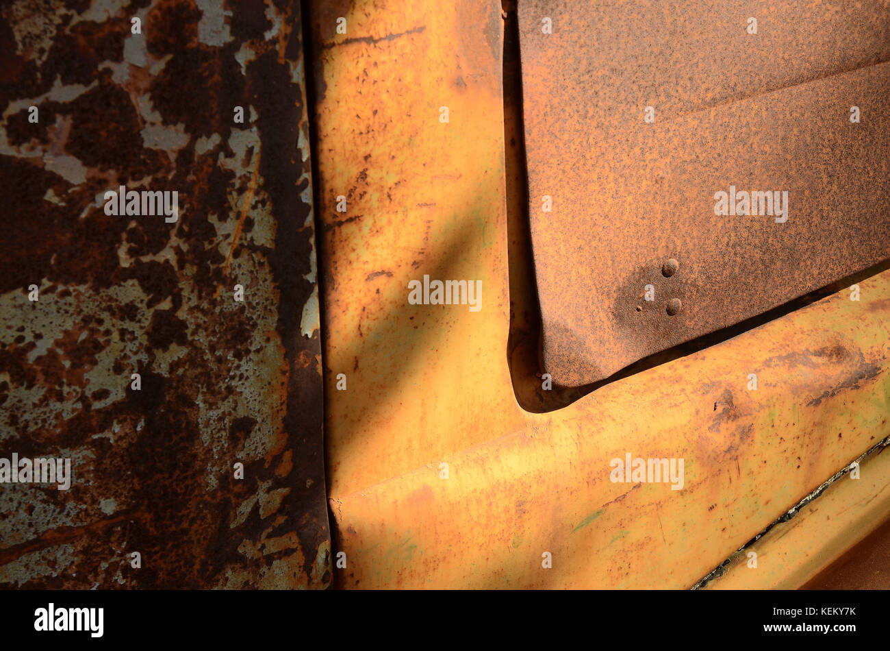 rusty vintage automobile Stock Photo - Alamy