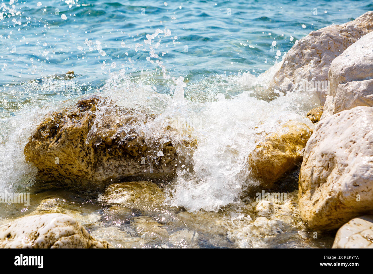 Strong waves hit against coast hi-res stock photography and images - Alamy