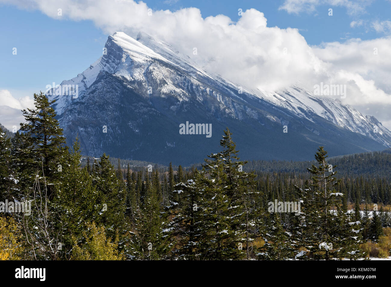 Mount Rundle in Banff National Park, Canada Stock Photo - Alamy