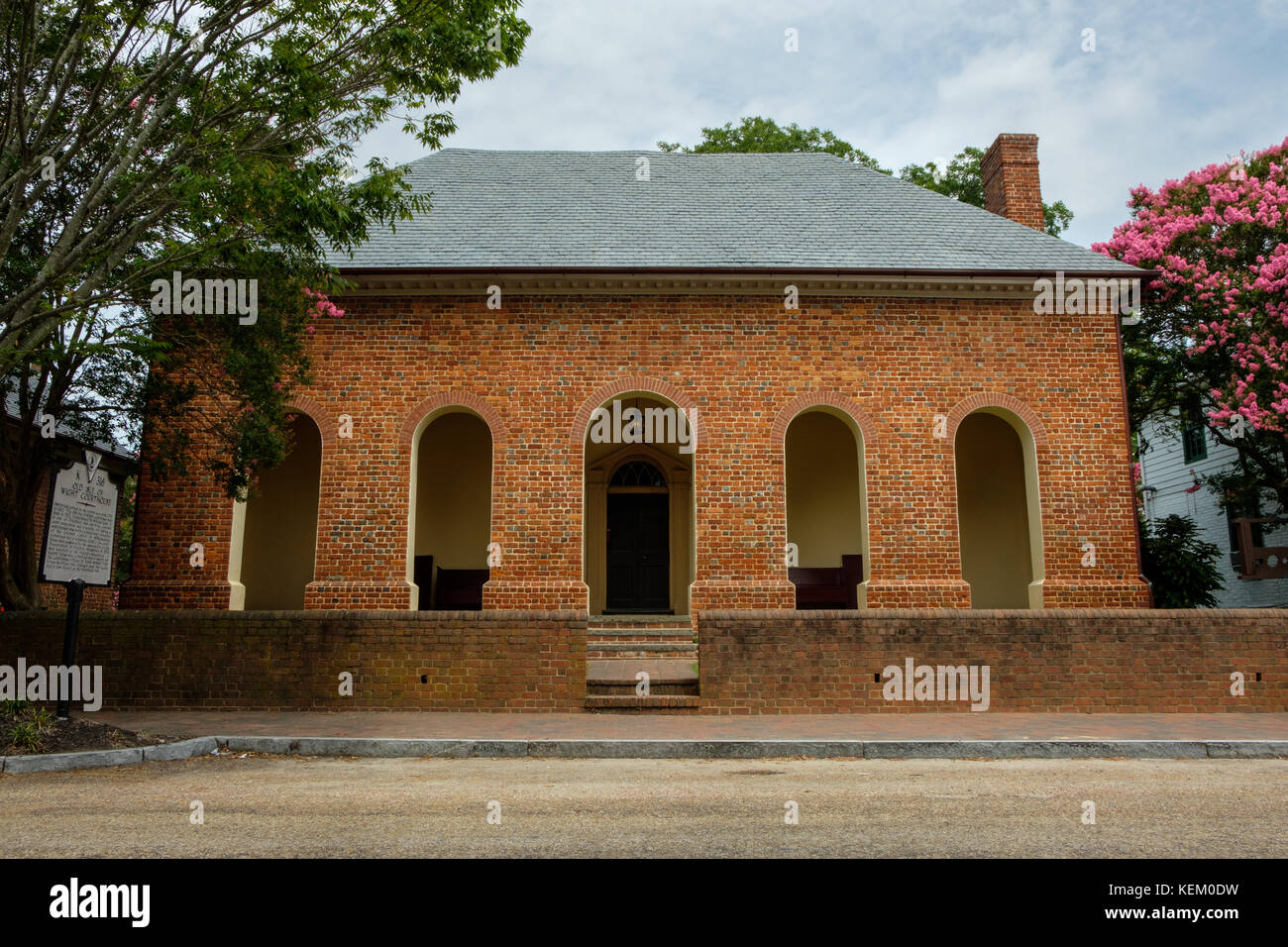 The Old Isle of Wight County Courthouse, 130 Main Street, Smithfield ...