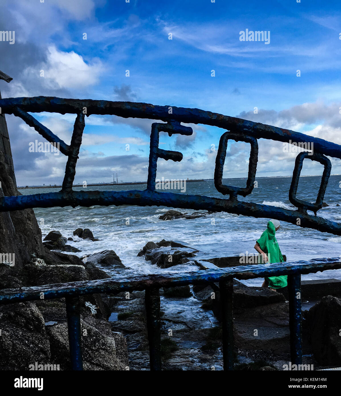 Forty foot hi-res stock photography and images - Alamy