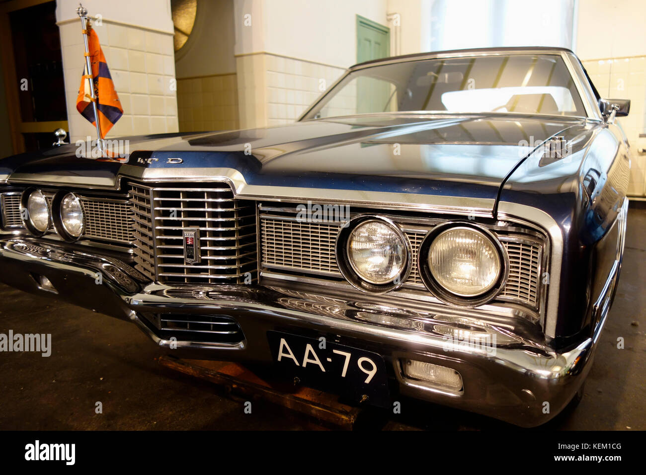 Vintage Royal Car High Resolution Stock Photography and Images - Alamy