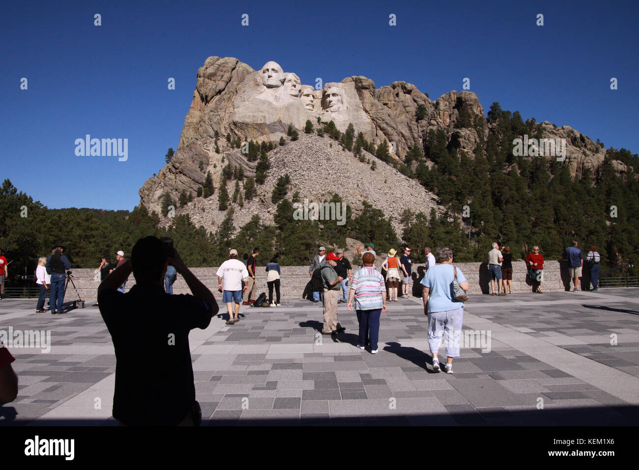 Mt rushmore visitors center hi-res stock photography and images - Alamy