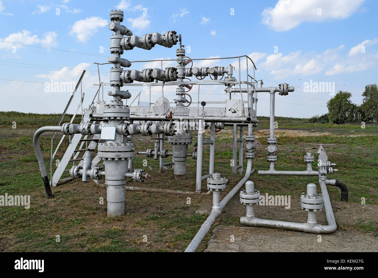 Equipment of an oil well. Shutoff valves and service equipment Stock ...