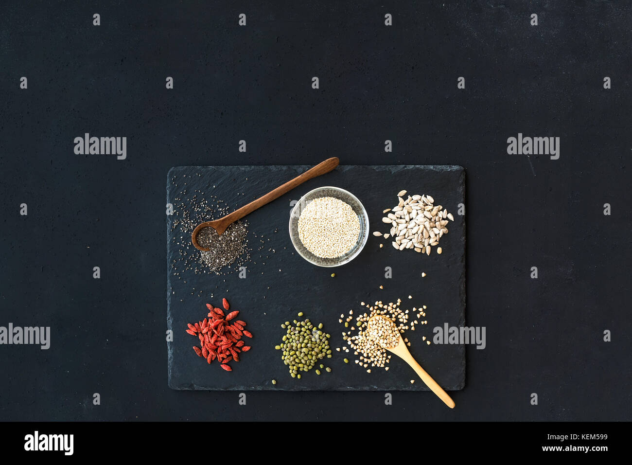 Goji beans hi-res stock photography and images - Alamy