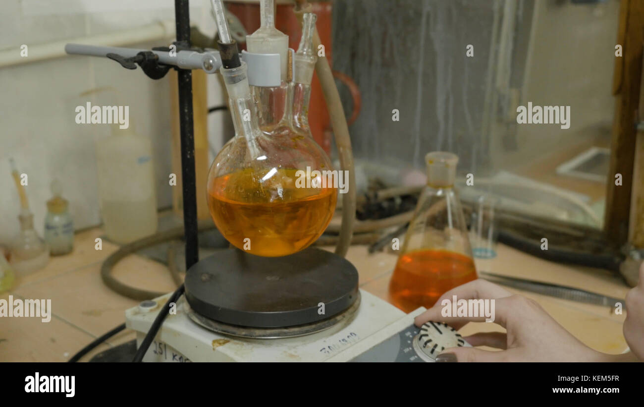 Scientificexperiment hi-res stock photography and images - Alamy