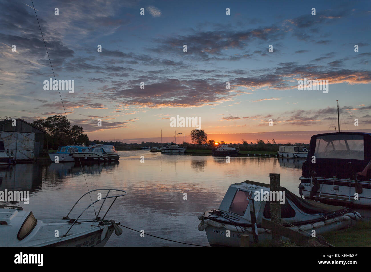 Ludham Bridge, sunrise over the River Ant and Marshes Stock Photo - Alamy