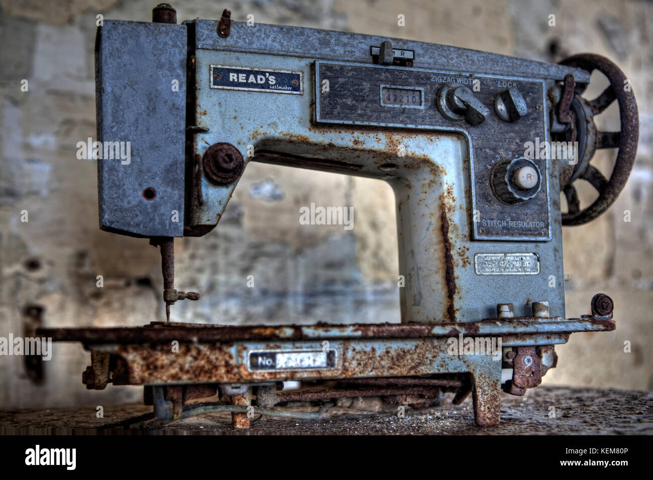 An old and rusty sailmaking sewing machine Stock Photo - Alamy