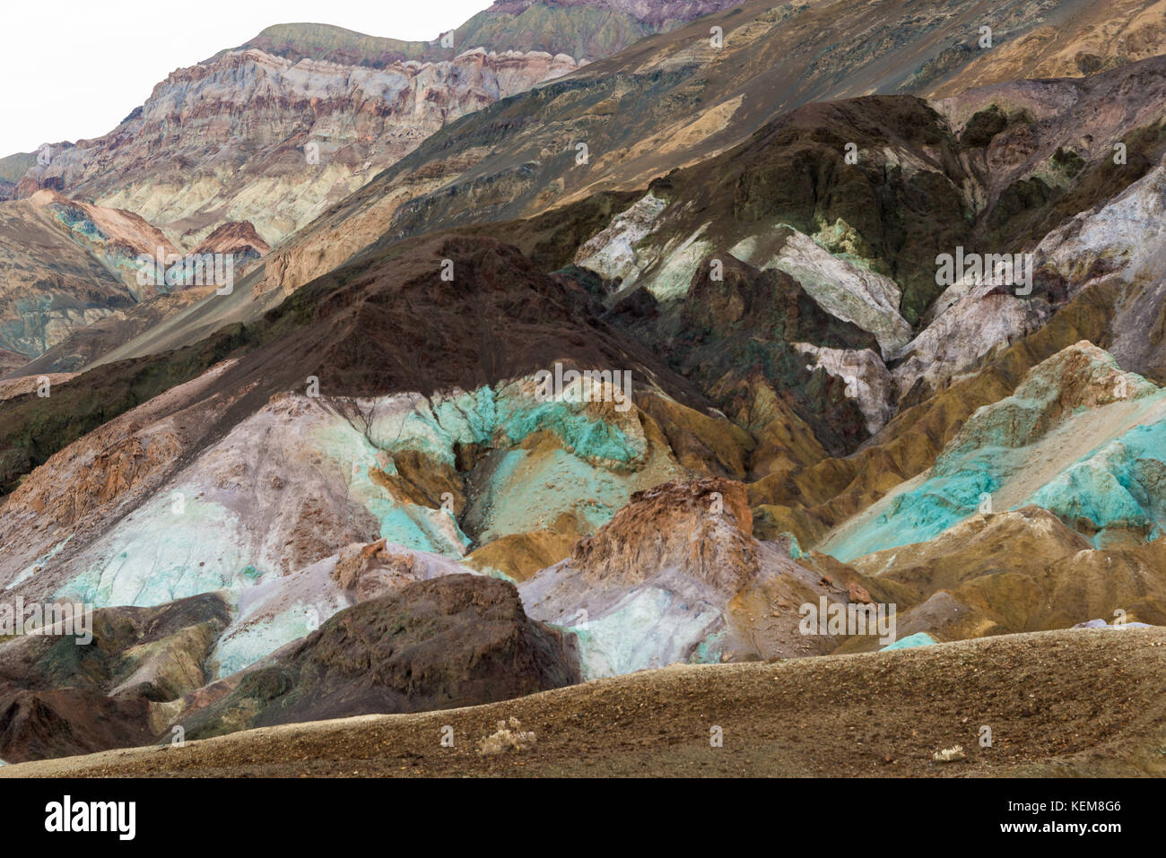 Spectacular Artists's Palette in Death Valley National Park, California ...