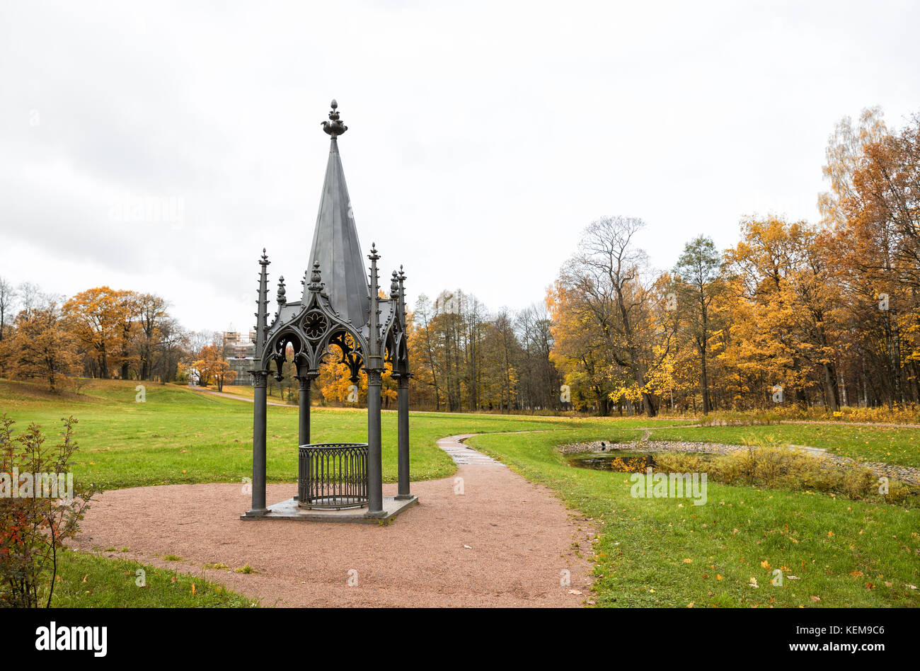 Gothic well hi-res stock photography and images - Alamy