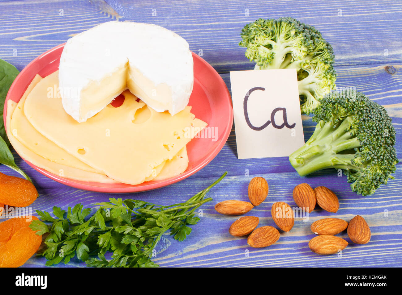 Ingredients or products containing calcium and dietary fiber, natural ...