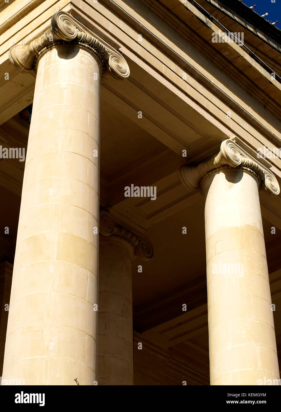 Details and pillars from the Malta public court house Stock Photo - Alamy