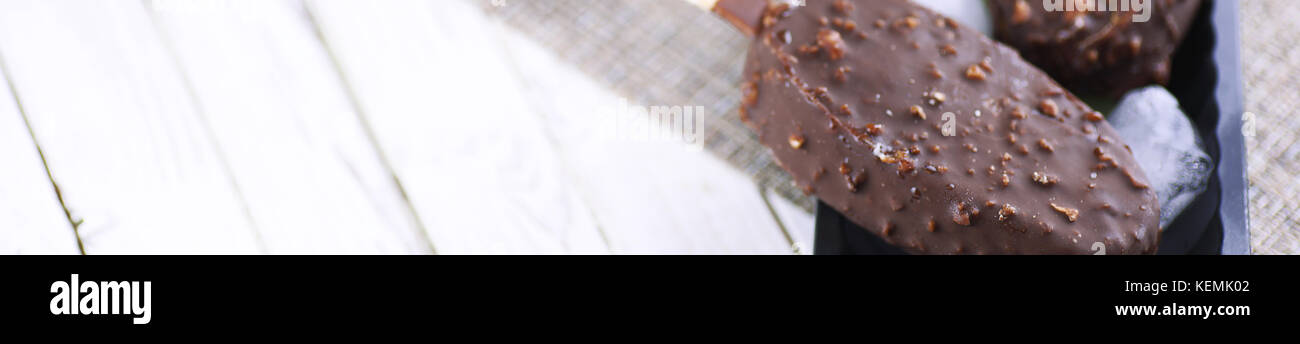 horizontal background of chocolate ice cream Stock Photo - Alamy