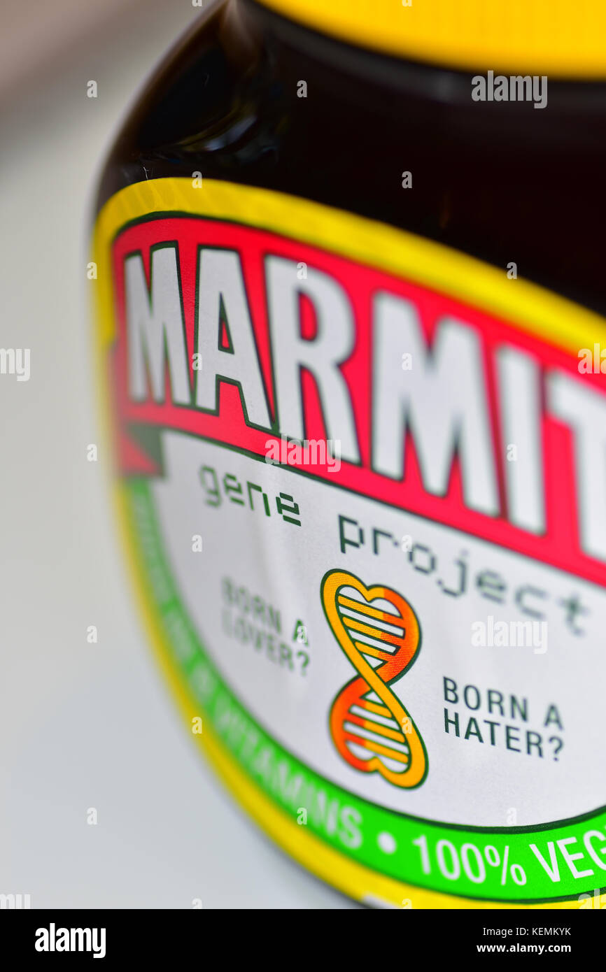 Pot of marmite tub of marmite hi-res stock photography and images - Alamy