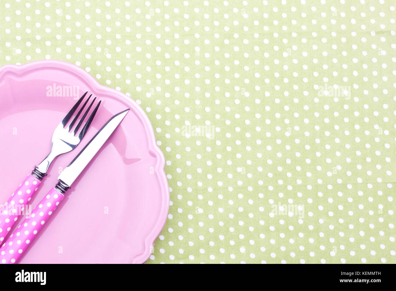 empty plate, fork and knife Stock Photo - Alamy empty plate, fork and knife Stock Photo - Alamy