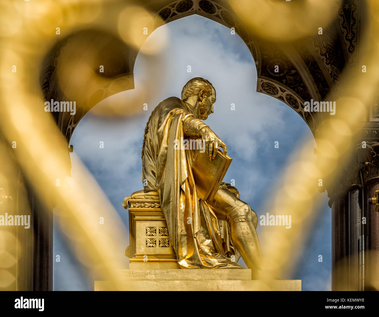 Prince Albert Memorial, Kensington Gardens in London Stock Photo - Alamy